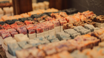 4 Best Mild Soap Brands for Sensitive Skin [Updated 2022]